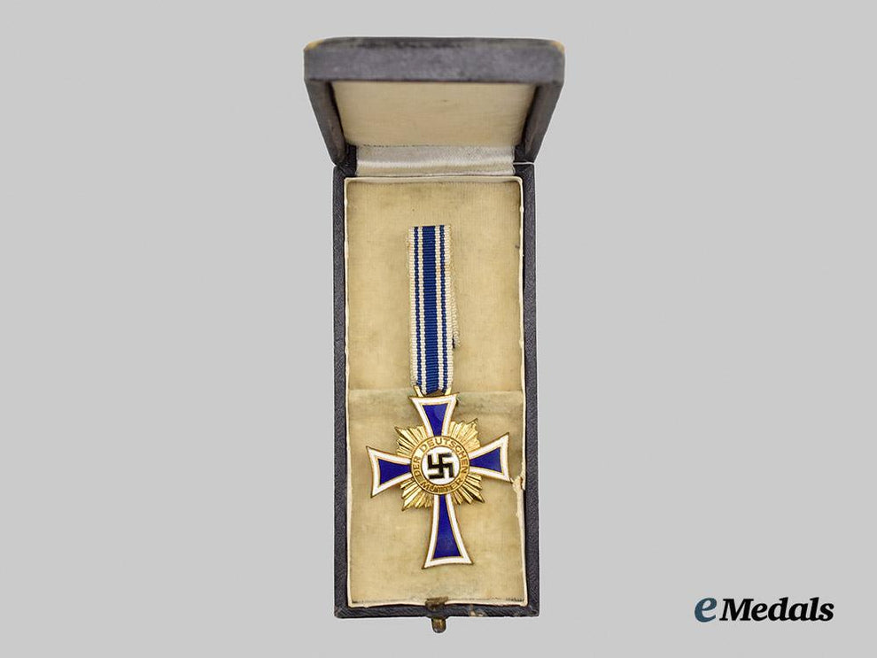 Germany, Third Reich. An Honour Cross of the German Mother, Gold Grade ...