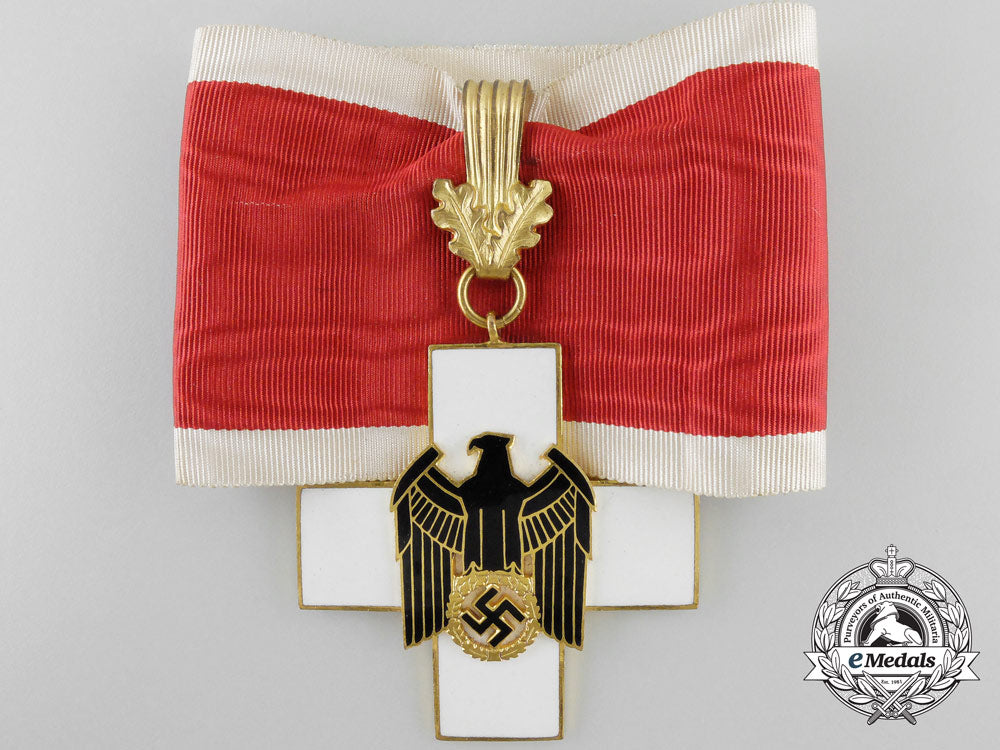 A German Social Welfare Decoration; First Class By Godet & Co. – eMedals