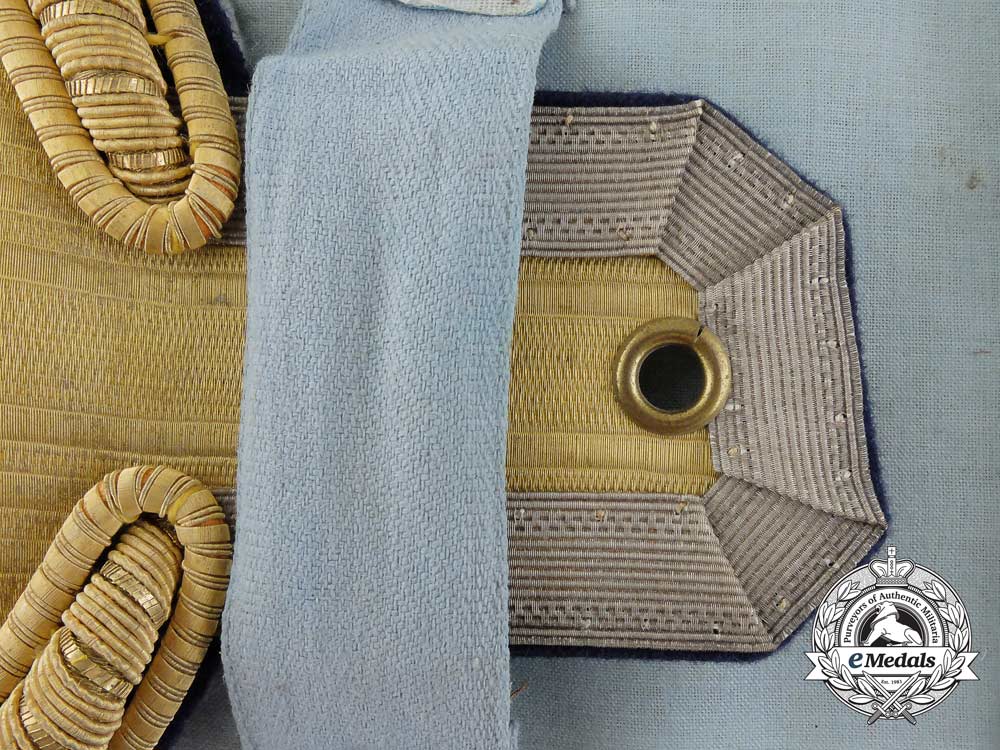 Germany, Kriegsmarine. A Set Of Leutnant Zur See Epaulettes With Carri ...