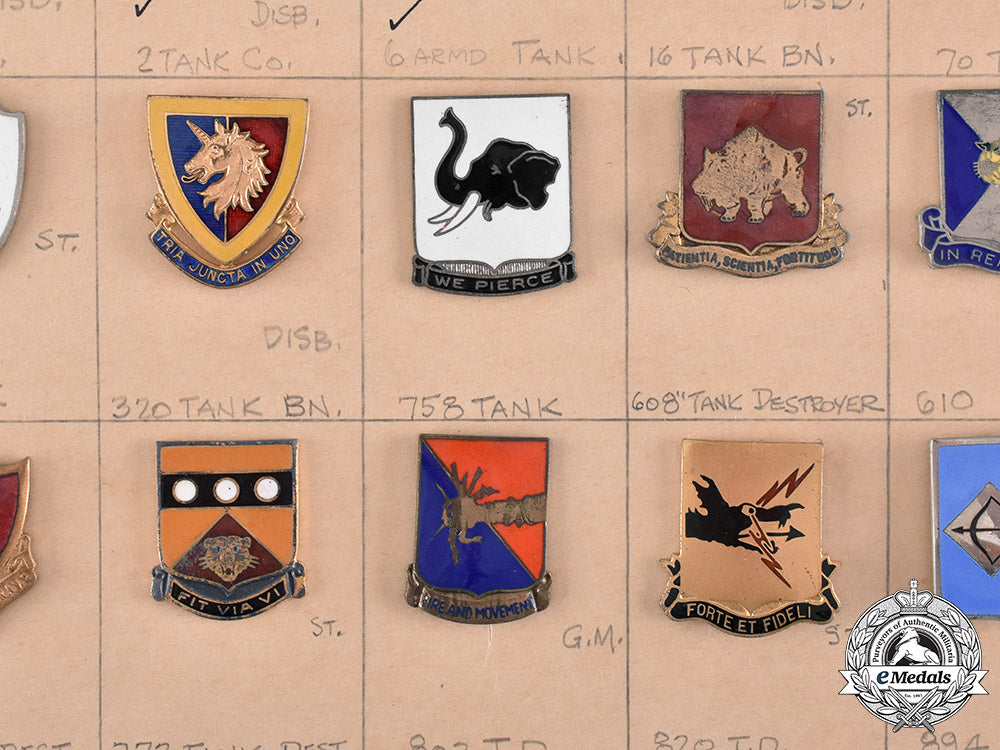 United States. A Lot Of Thirty-Four Tank & Tank Destroyer Badges – eMedals
