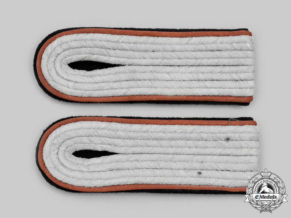 Germany, Ss. A Set Of Waffen-Ss Reconnaissance Untersturmführer Should ...