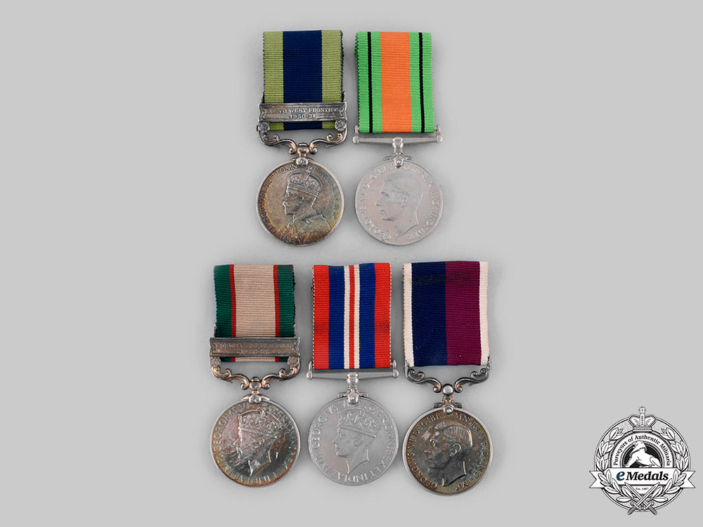 United Kingdom. An Raf Long Service Group To Aircraftman 1St Class/Ser ...