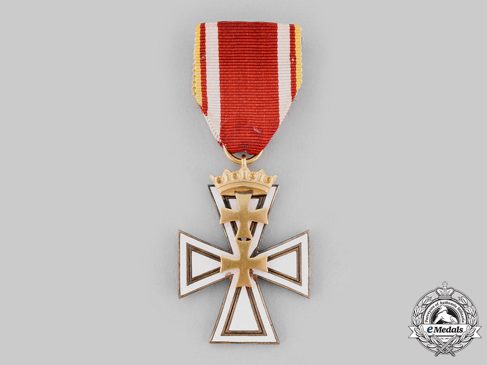 Germany, Third Reich. A Rare Danzig Cross, Ii Class With Case, By Hüls ...
