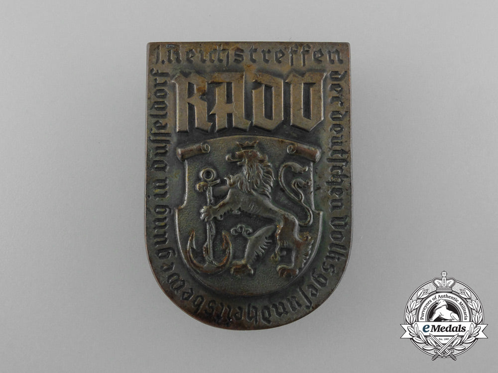 A Düsseldorf Reichs Meeting Of The People’s Health Movement – eMedals