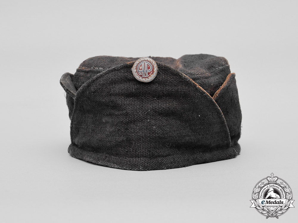 Croatia. A Second War Period Ustasha Officer’s Side Cap (Dorojnik ...