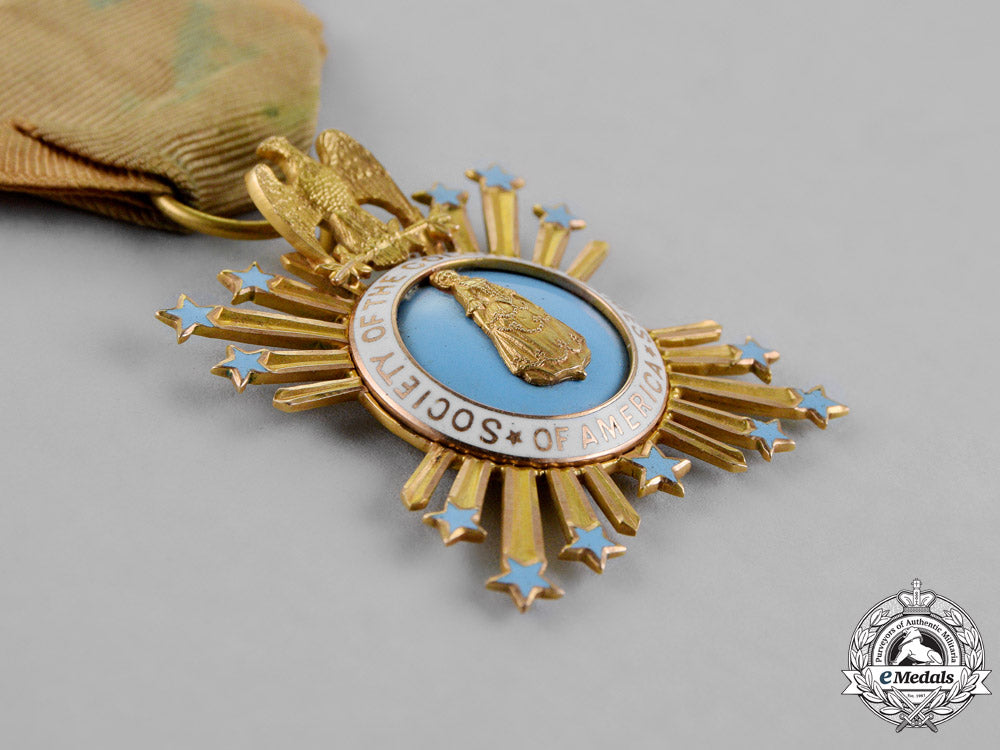 United States. A Society Of The Colonial Dames Of America Badge, Mary ...