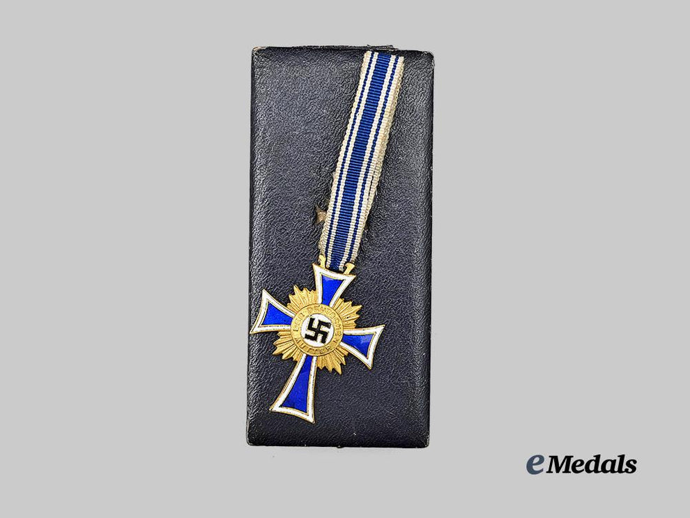 Germany, Third Reich. An Honour Cross of the German Mother, Gold Grade ...