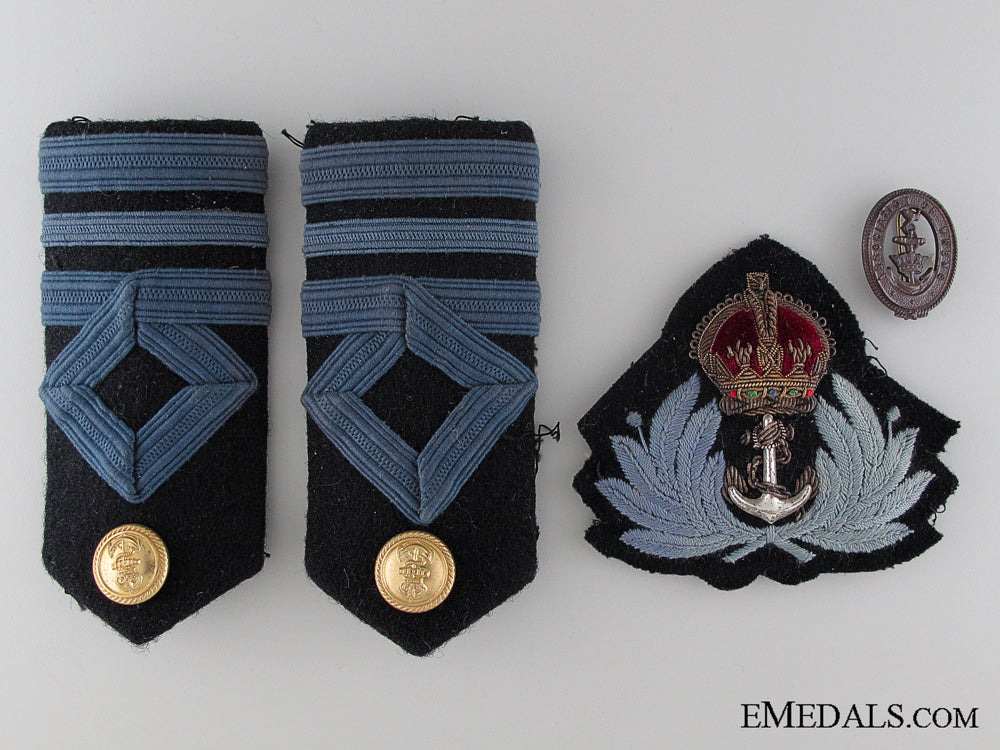 Wwii Women's Royal Naval Wrens Officer's Insignia Set – eMedals