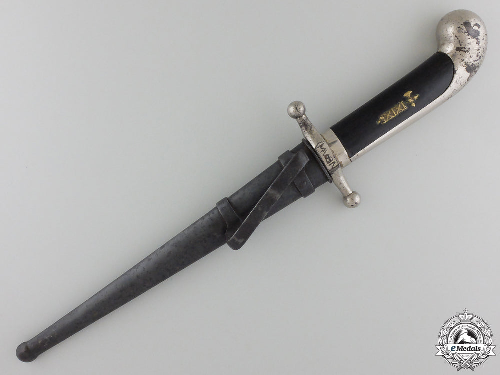 An Italian Mvsn "Blackshirts" Model 1925 Dress Dagger – eMedals