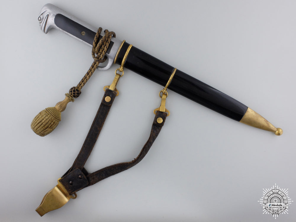 A Second War Italian Fascist Militia "Black Shirts" Dagger – eMedals