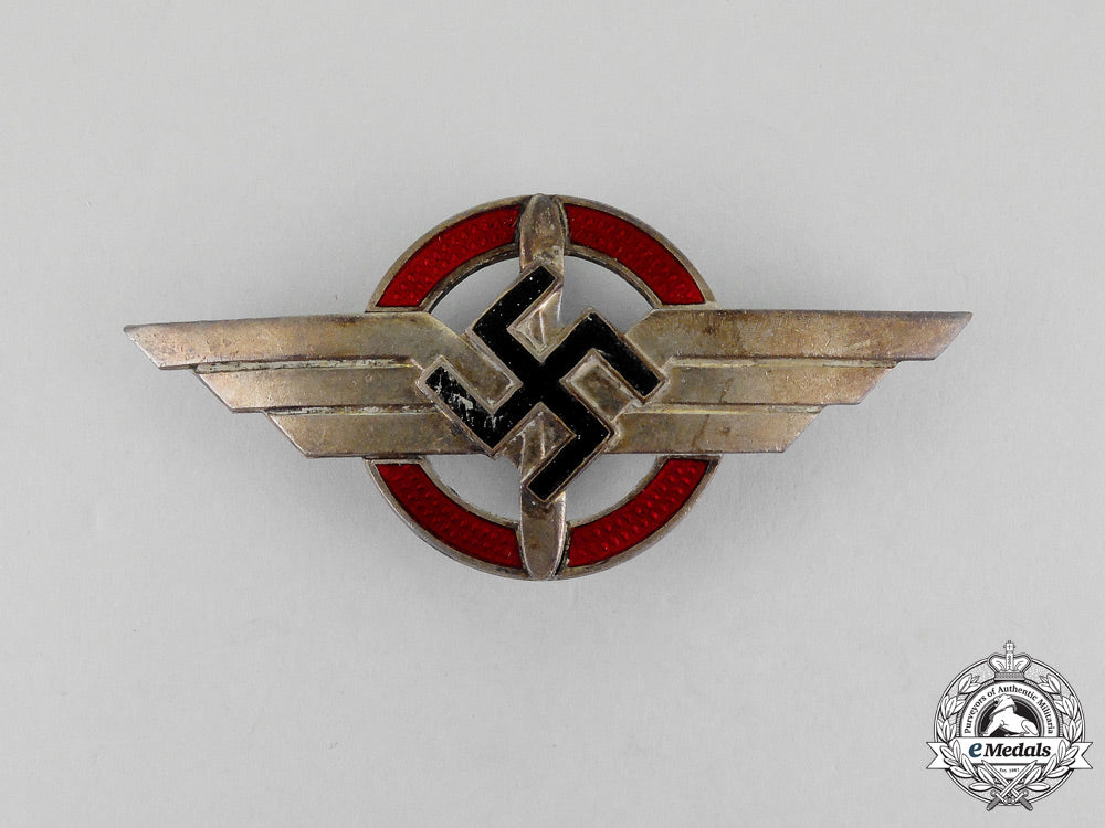 A Third Reich Period Dlv Cap Badge – eMedals