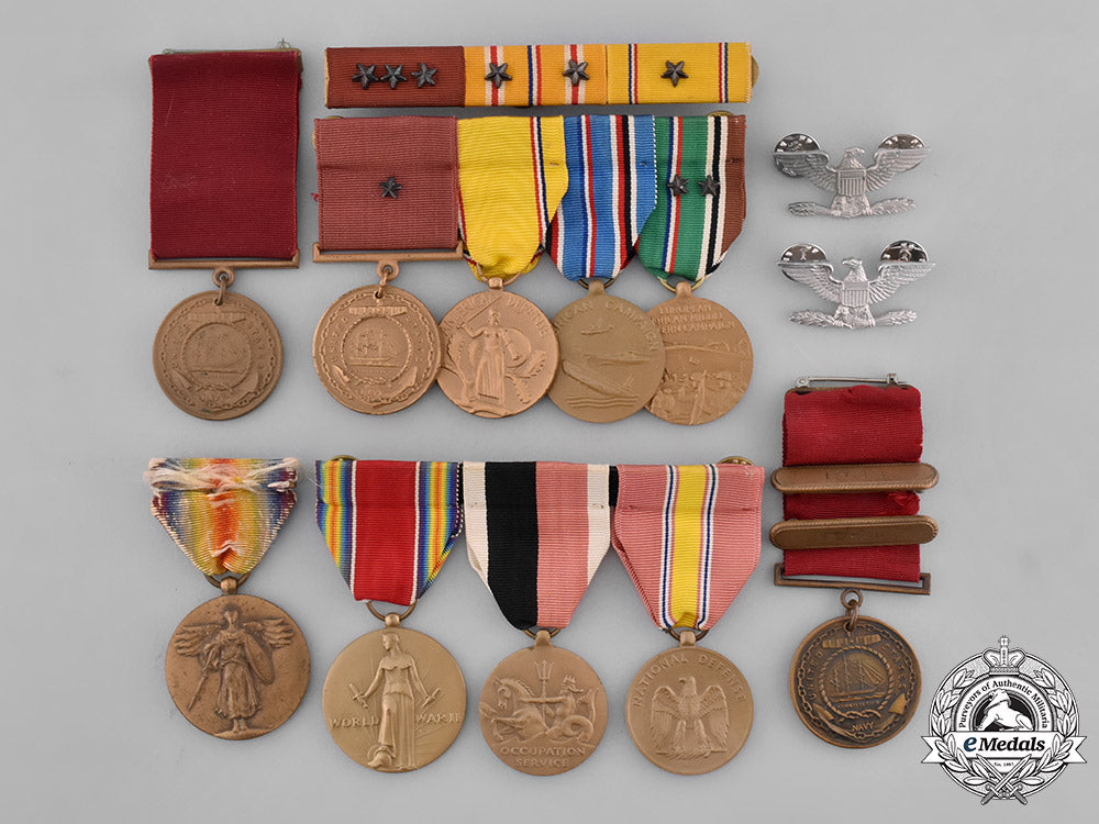 United States. A Lot Of First And Second World War Medals And Insignia ...
