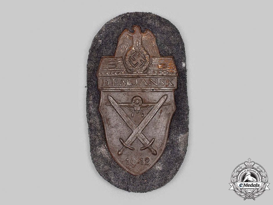 Europe-Germany-Third Reich Army Badges-Campaign Shields-Demjansk Shiel ...